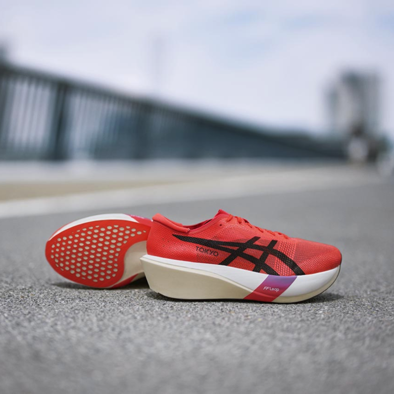 Review | ASICS Metaspeed Sky vs Edge Tokyo: Which should you choose?